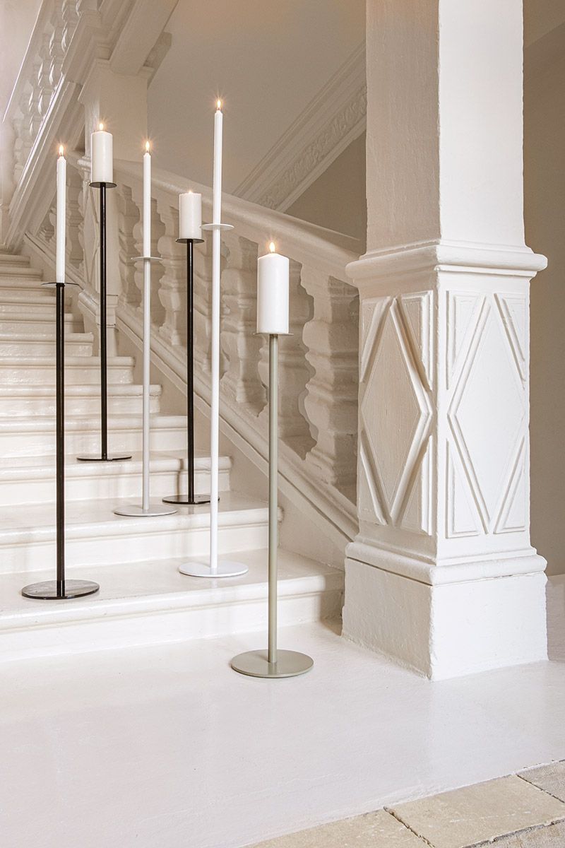 Pique-cierge métal avec bougies, design Laurence du Tilly, 5 coloris